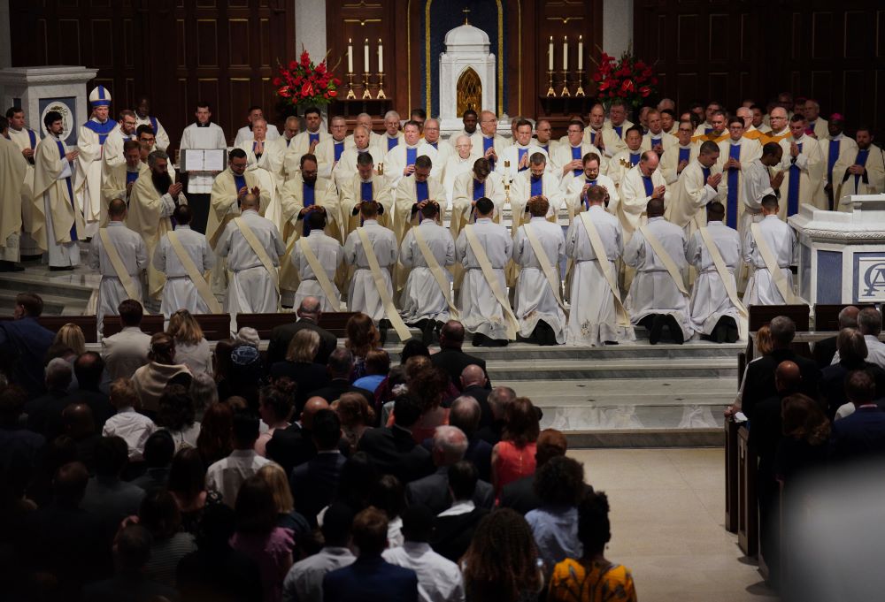A US diocese defies trends and ordains its largest class of Catholic priests in decades ...